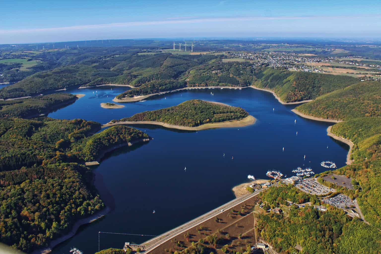 Zu Wasser und an Land: Der Rursee ist für alle. Und mehr. - Reiseziele ...